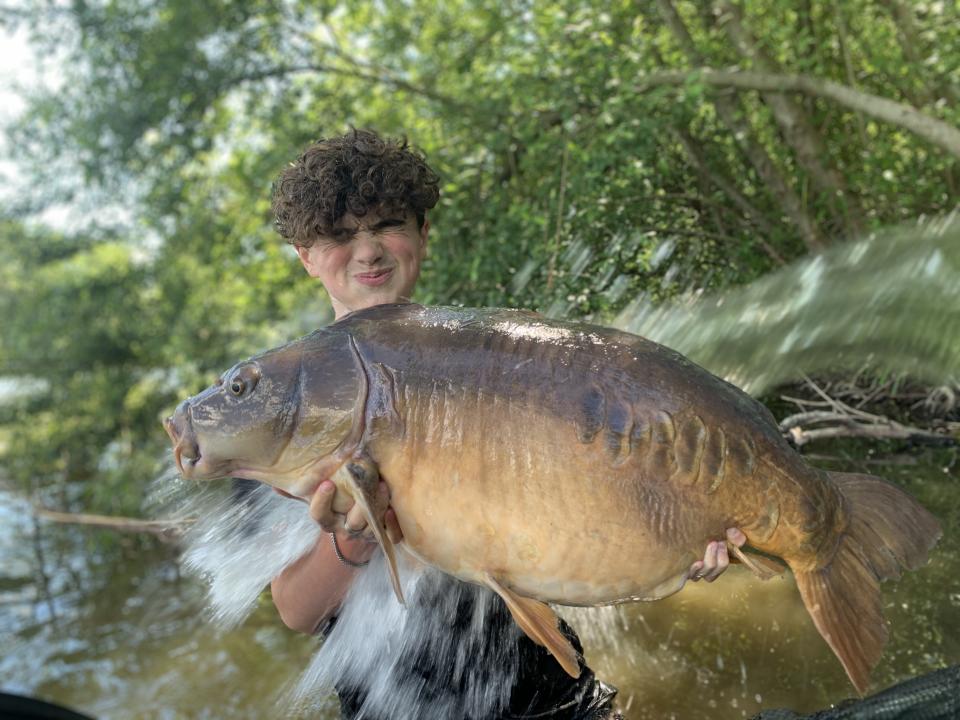 7 scales new PB | Total Carp